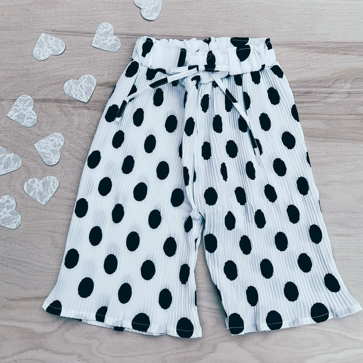 Laila Spring Pants – Syrenity's Closet